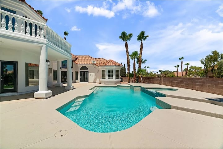 5br Luxury Oasis Pool &Karaoke Near Strip Secure - Las Vegas