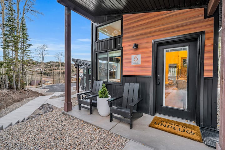 Unwind And Unplug #5, Tiny Cabin - Brian Head, UT