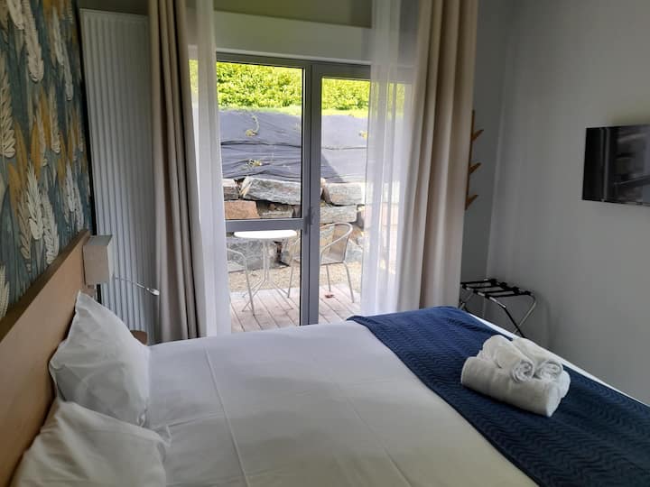 Studio Confort Avec Terrasse - Landerneau