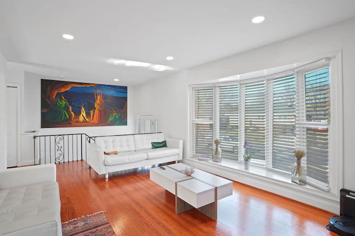 Entire 3-bedroom Silver Spring-5 Min Walk To Metro - Bethesda, MD
