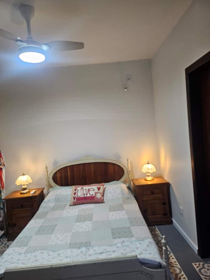 Suíte Vivenda Helô E Rafael C/tv - Garopaba