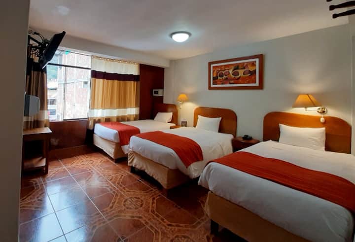 Hab Triple Con Vista - 3 Camas - Aguas Calientes