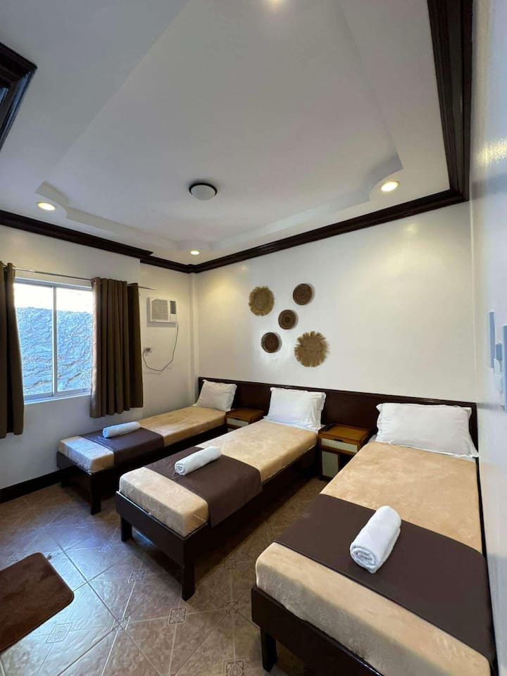 Oceana Bay Coron Triple Room - Coron