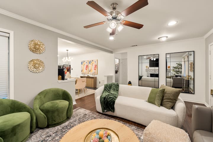 Modern Home Near Aac Dal Lovefield & Highland Park - Dallas, TX