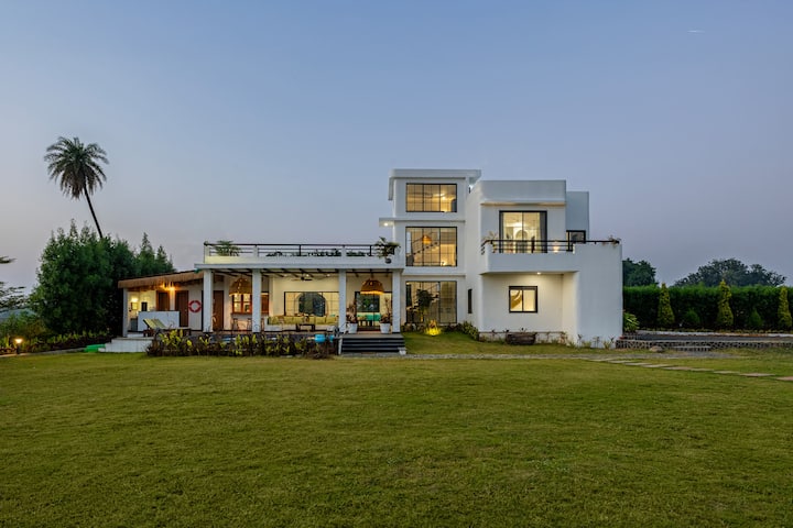 Indore Villa Holiday Rentals - Madhya Pradesh, India | Airbnb