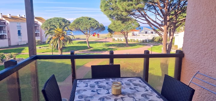 Appartement Climatisé Avec Piscine, Vue Mer Et Lac - Le Barcarès