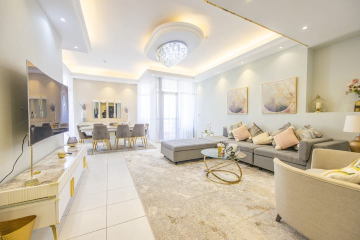 Spacious 3-bedroom Retreat - Abu Dhabi