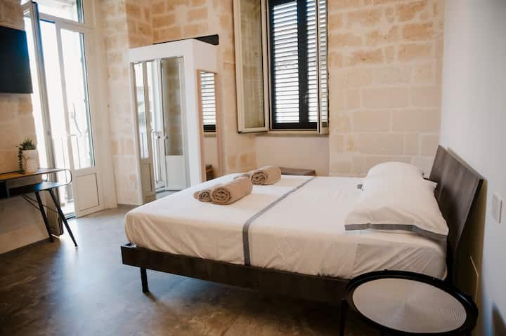 Petrina Home 3 - Centro Storico [Self Check-in] - Barletta