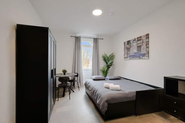 Room In Esch-sur-alzette - Luxemburgo