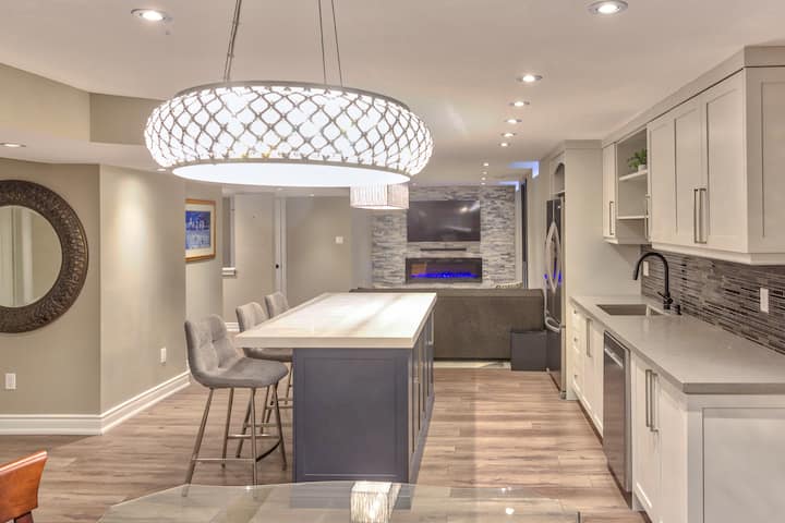 Fully Furnished Guest Suite - Vaughan