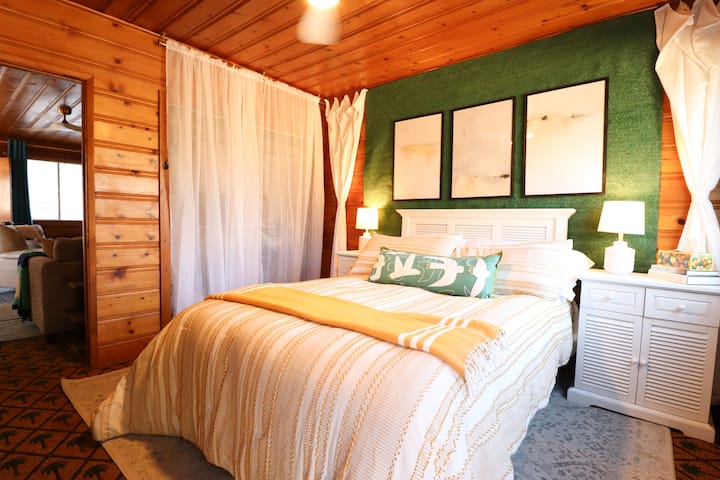 Hidden Cottage-cabin - Modesto, CA