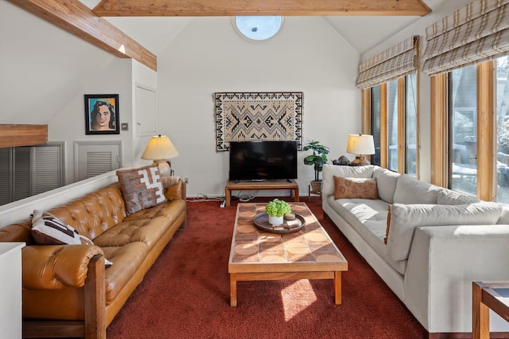 Vintage Aspen Miner's Cabin - Aspen