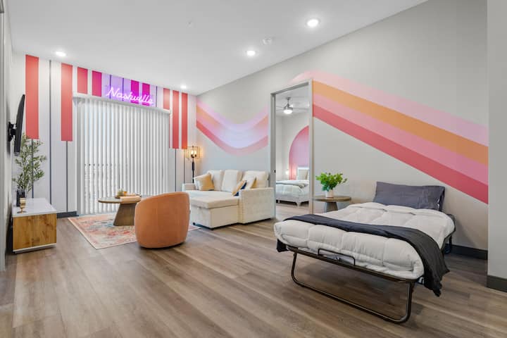 1br - 8min To Honky-tonks, Free Parking, Sleeps 4! - Nashville, TN