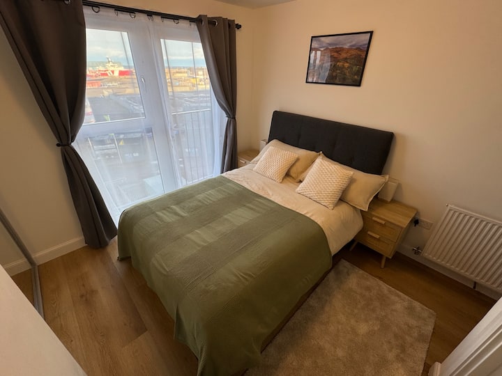 Bright Double Room By The Shore - Leith