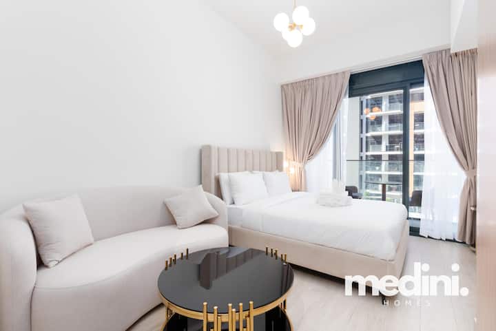 High Speed Wifi · Pool · Studio Meydan - 