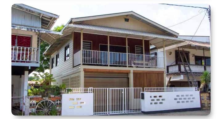 Woning In Centraal Paramaribo - Paramaribo