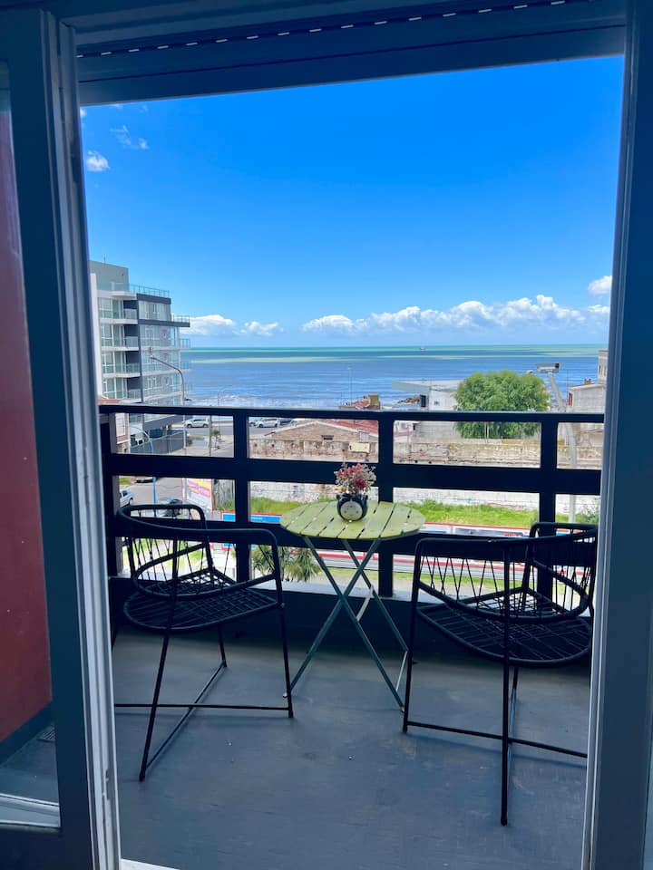 Luminoso Estudio Con Vista Al Mar - Mar del Plata