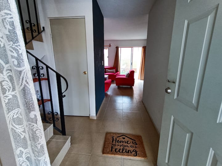 Cómoda Casa En Fraccionamiento - Pachuca