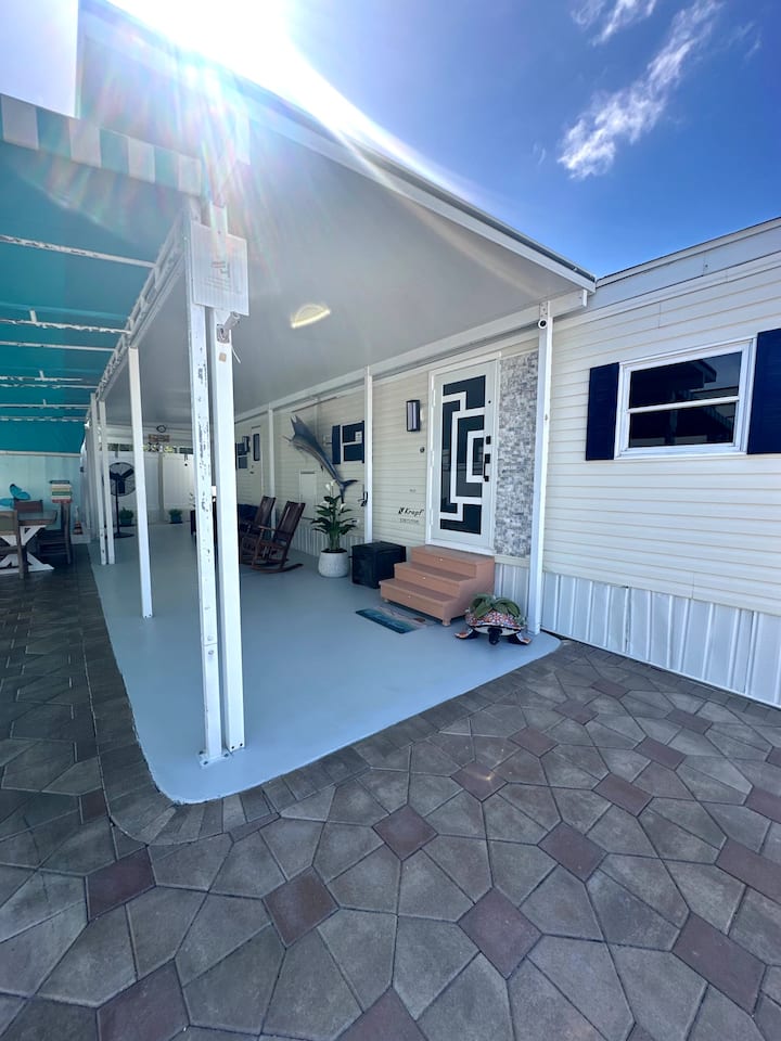 Cozy Trailer Retreat - Key Largo - Key Largo, FL