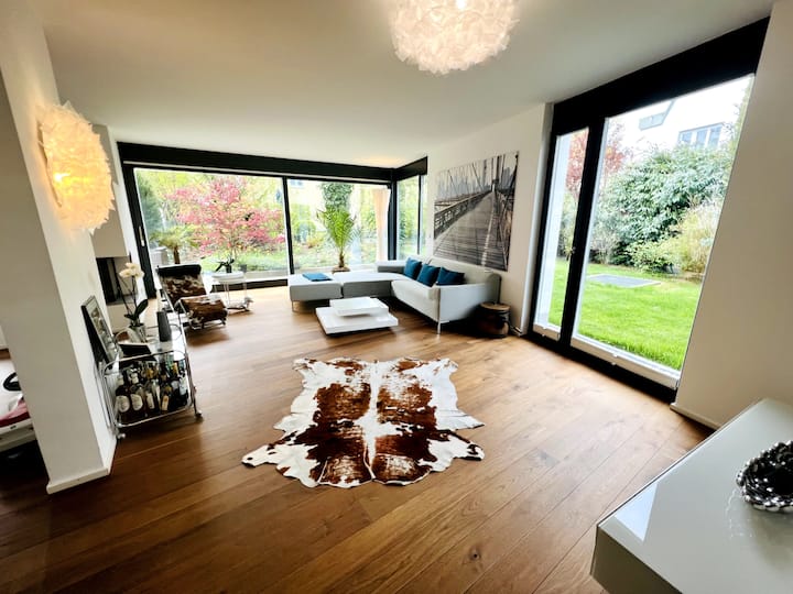 Amazing Munich Bauhaus Villa - Munich