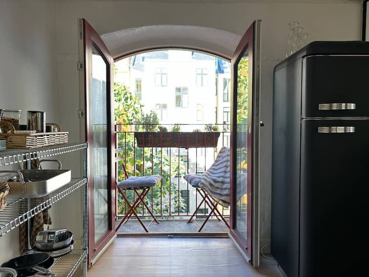 Cozy Designer Flat By The Canal - Copenhagen