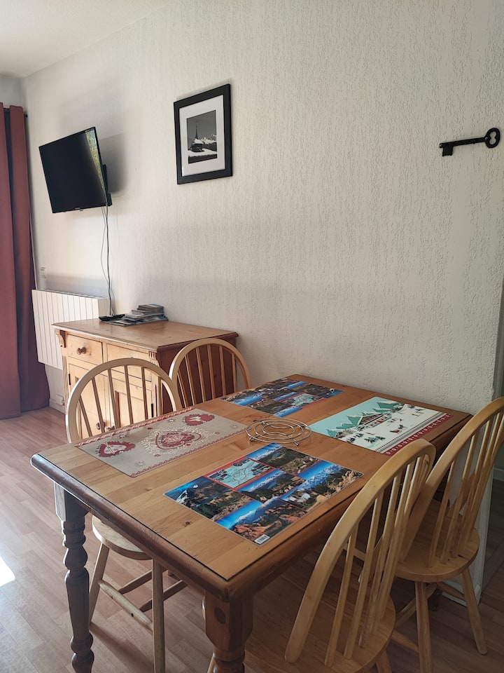 Appartement En Résidence Avec Piscine Couverte - Font-Romeu-Odeillo-Via