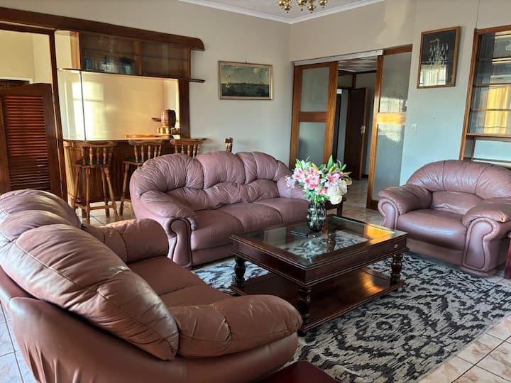 Mabel's @ 54 Broadlands - Zimbabwe