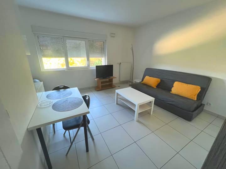Studio En Centre-ville 24 M² - Montélimar