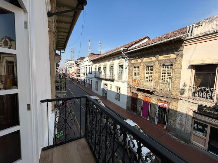 Centro Cuenca Casa 621 - Cuenca