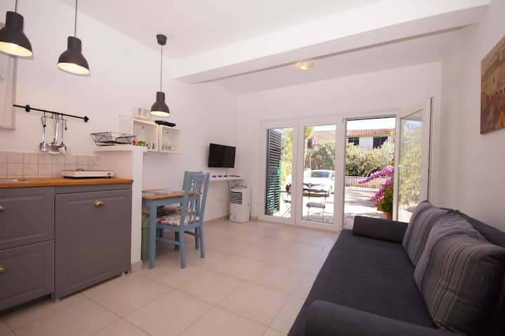 Neu-studio Apartment In Strand Nähe - Tisno