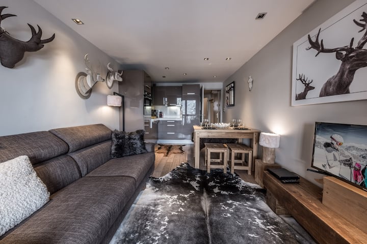 A Stones Throw From The Slopes - Courchevel 1850