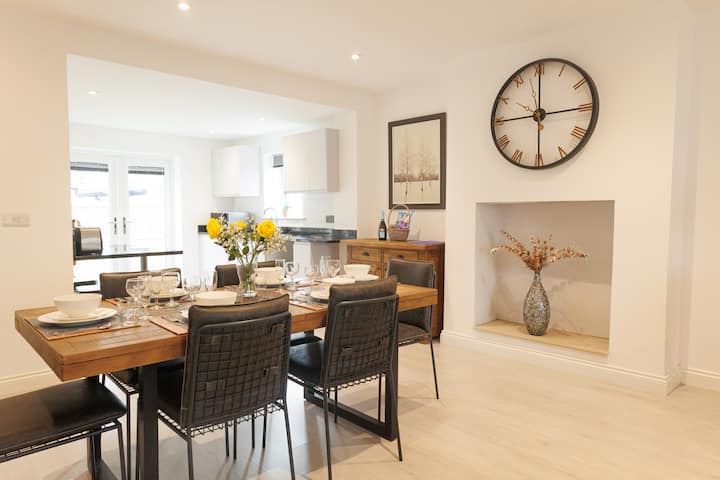 Apple Tree Corner - Harrogate - Harrogate