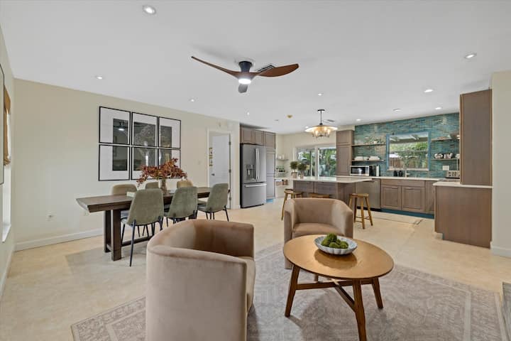 Huge Heated Saltwater Pool, Tv In Every Bedroom - Sarasota