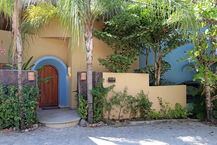 Casa Azul A Mexican Villa - Sayulita