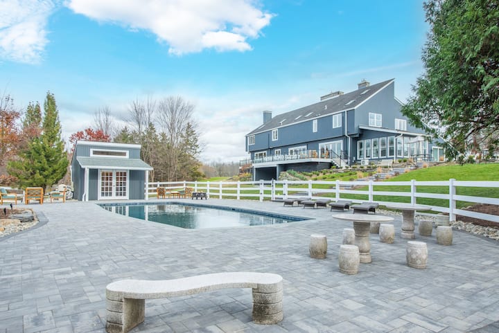 Countryside Getaway With Pool, Hot Tub, Movie Room - Silver Lake, Blairstown