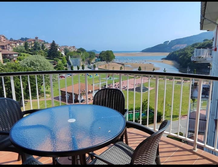 Lujo En Urdaibai./ Pedernales,cerca De Mundaka - Pedernales