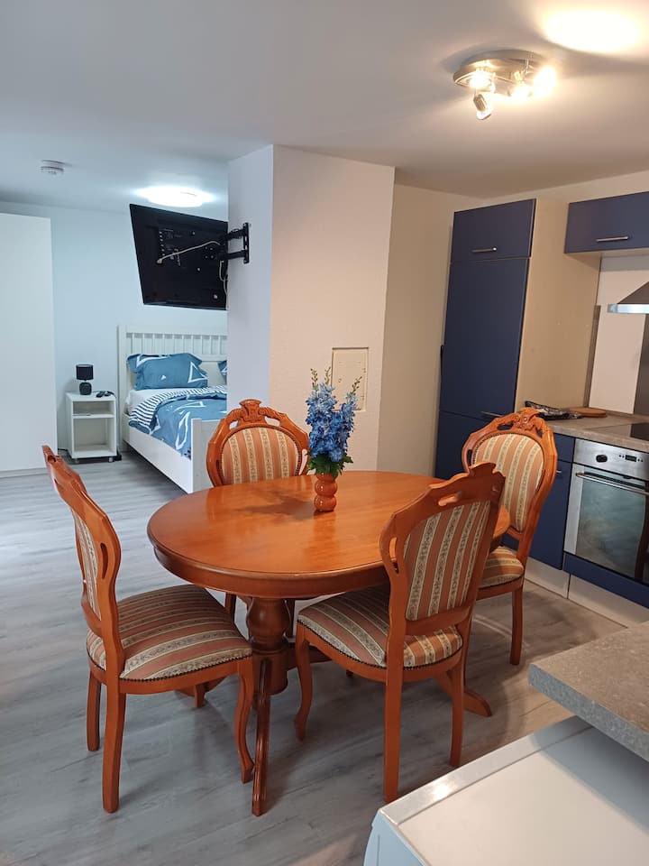 Modernes Apartment Am Rand Von Stuttgart - Ludwigsburg