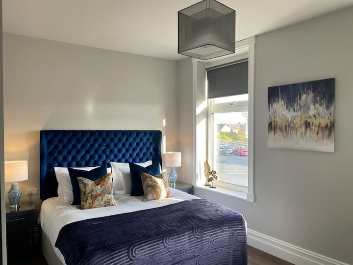Delux Room No.2 - Rooms On The River @Johnsons Bar - Kildare