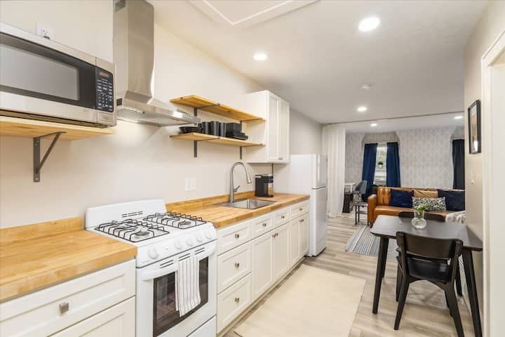 New Studio, Children's Hospital! Sleeps 4. - Columbus, OH