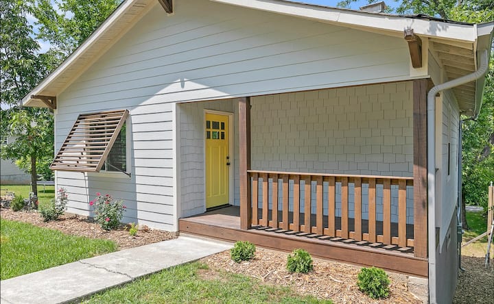 Mid-century Home In Orchard Knob - Chattanooga, TN