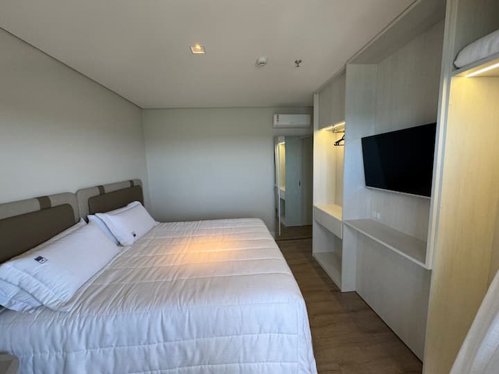 Quarto Blue Em Hotel Para 4 Pessoas - Itapema