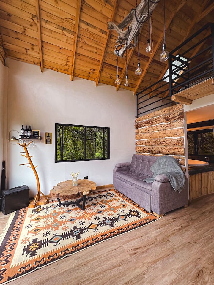 Cabaña Con Jacuzzi
Malbec - La Cava Lodge - Guarne