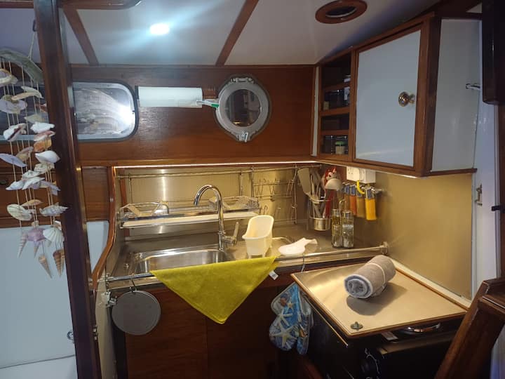 Relaxing Stay On Moonlight Boat - Zypern