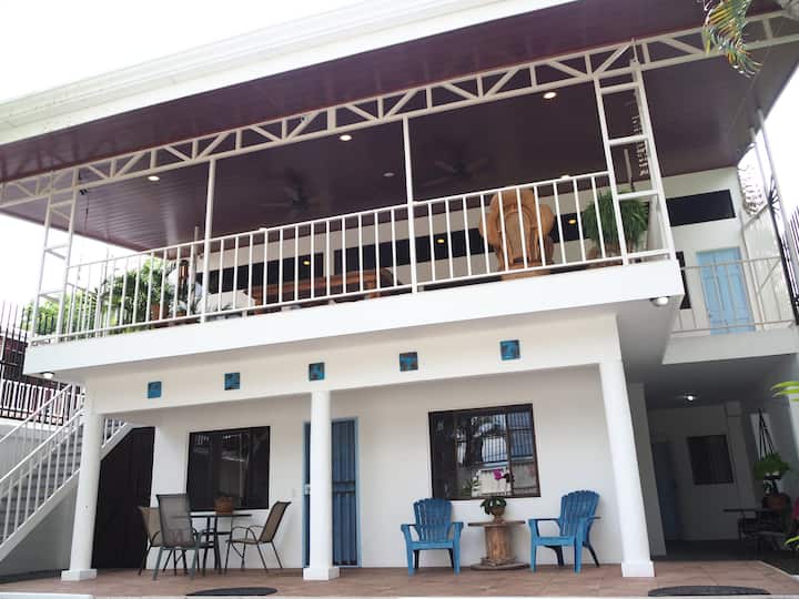 In Jaco Central, Close To The Beach Casa Leones #3 - Jaco