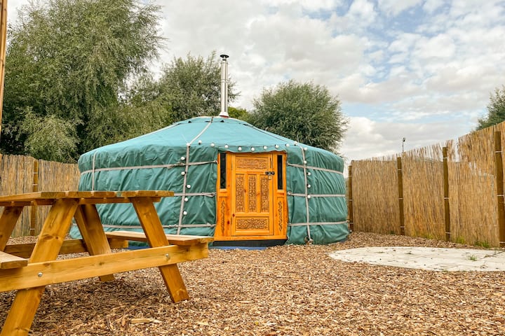 Yurt 2 - Tallington Lakes - Stamford