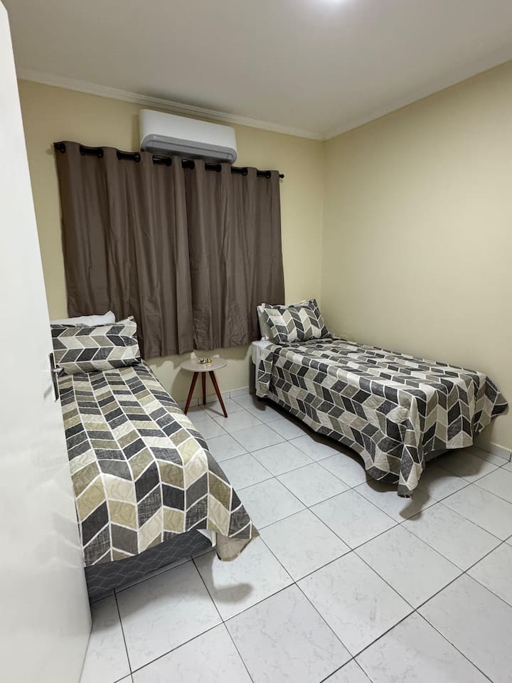 Casa Mobiliada Próximo Mercado 24h Local Seguro - ソロカバ