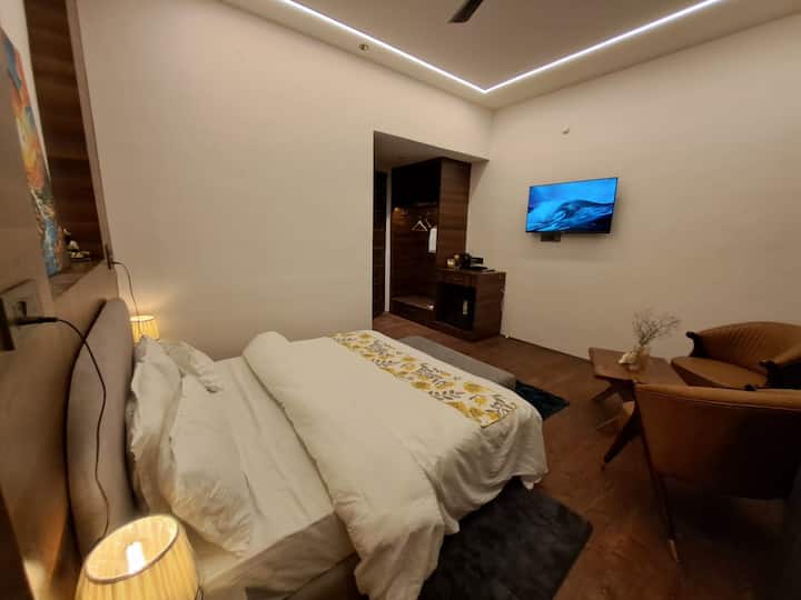 Royal Willow I Luxury Villa In Bir Billing - Barot