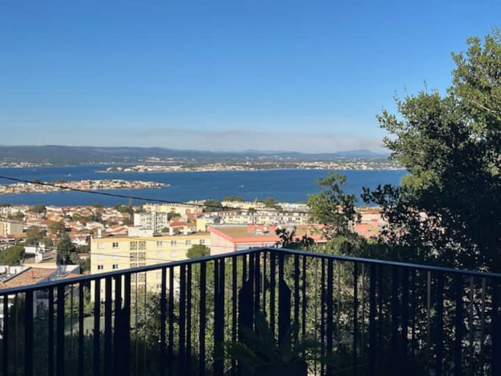 Mont St Clair, Apt 38m2, 1 Chbre - Sète