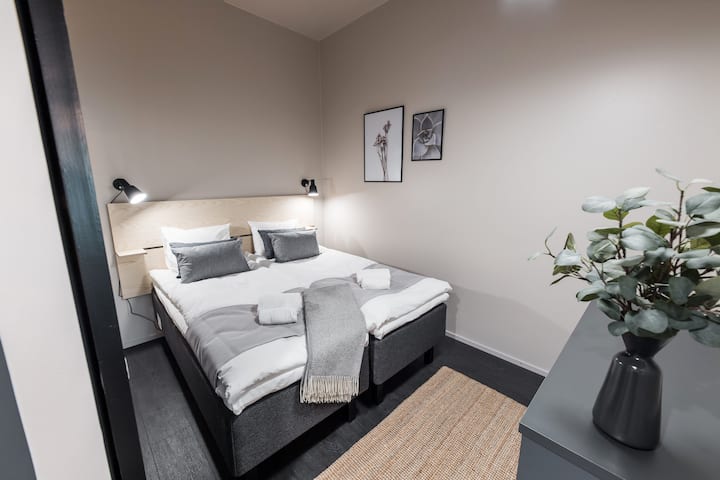 Two-bedroom For 4 In Tikkurila - Helsinki