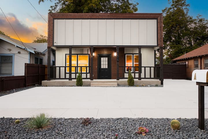 Modern Beautiful Home | 10 Min Downtown/riverwalk - 聖安東尼奧